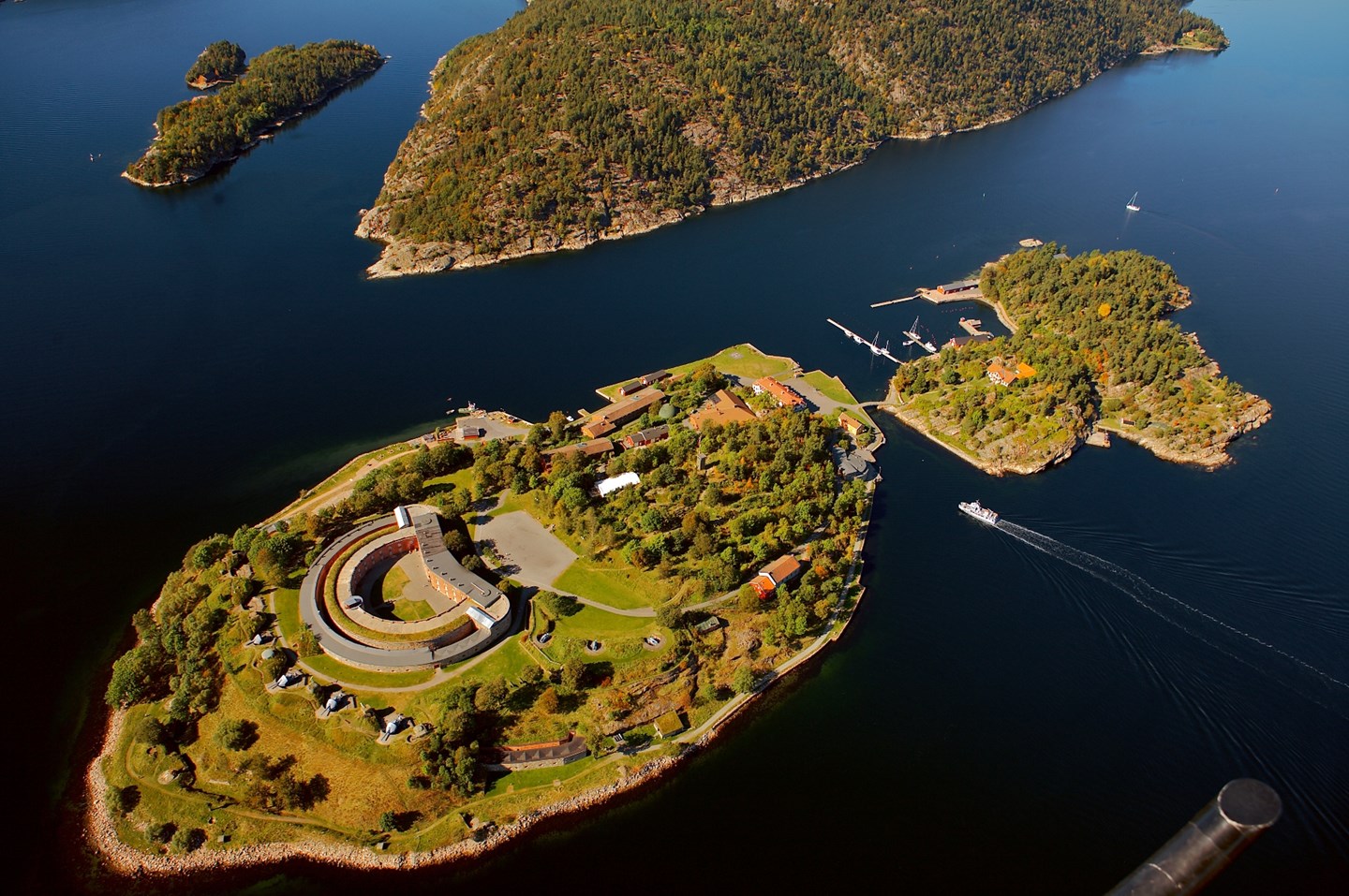 Oscarsborg Hotell - Historisk hotell i Drøbak - De Historiske